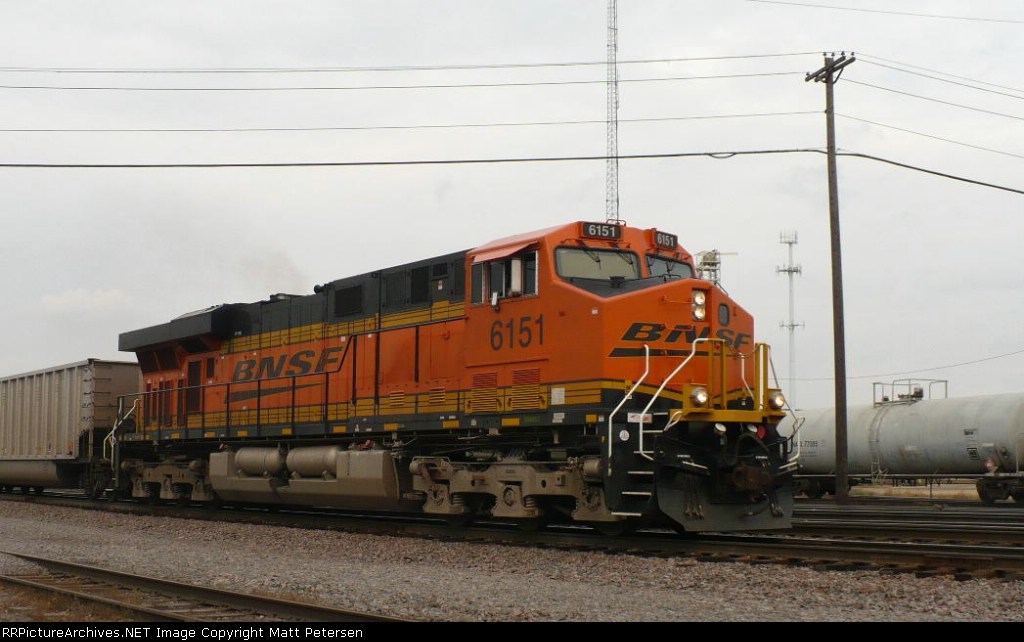 BNSF 6151